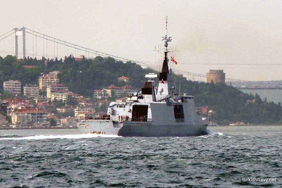 BlackSeaNews | В Черном море французский фрегат-невидимка FS Surcouf (F ...