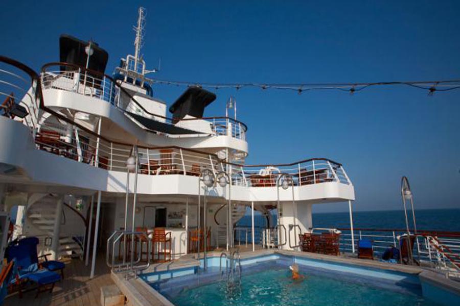 BlackSeaNews | В портах Чёрного моря экспедиционное судно класса «Люкс ...