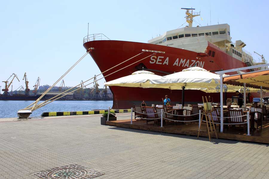 BlackSeaNews | Греческий паром-автомобилевоз SEA AMAZON прибыл в ...