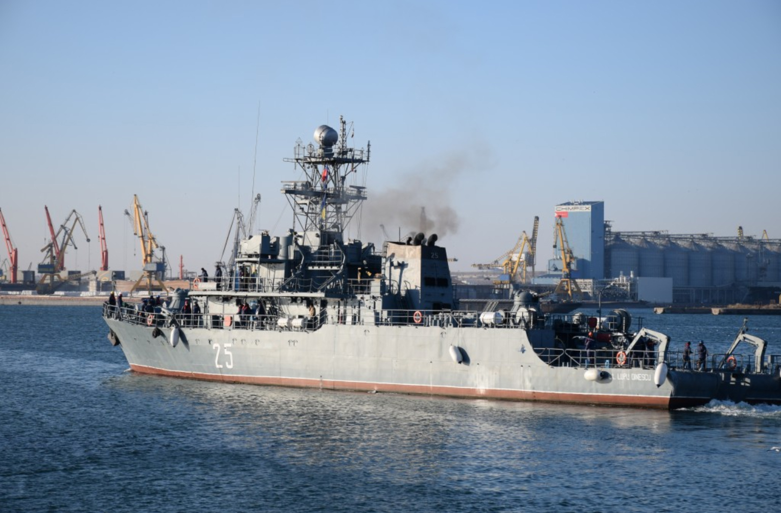 BlackSeaNews | Флагман противоминной группы НАТО №2 HMS Enterprise (H88 ...